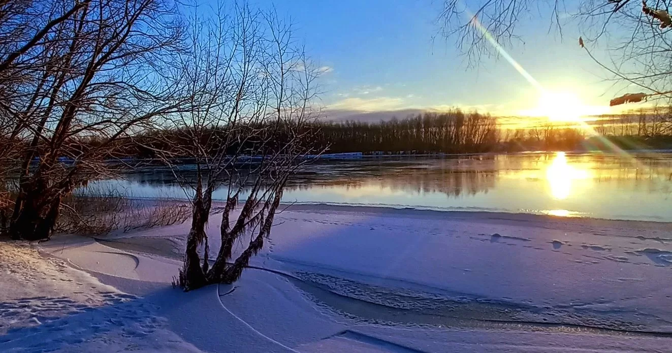 On Sunday, in the north of the country, in some places 21-23° below ...